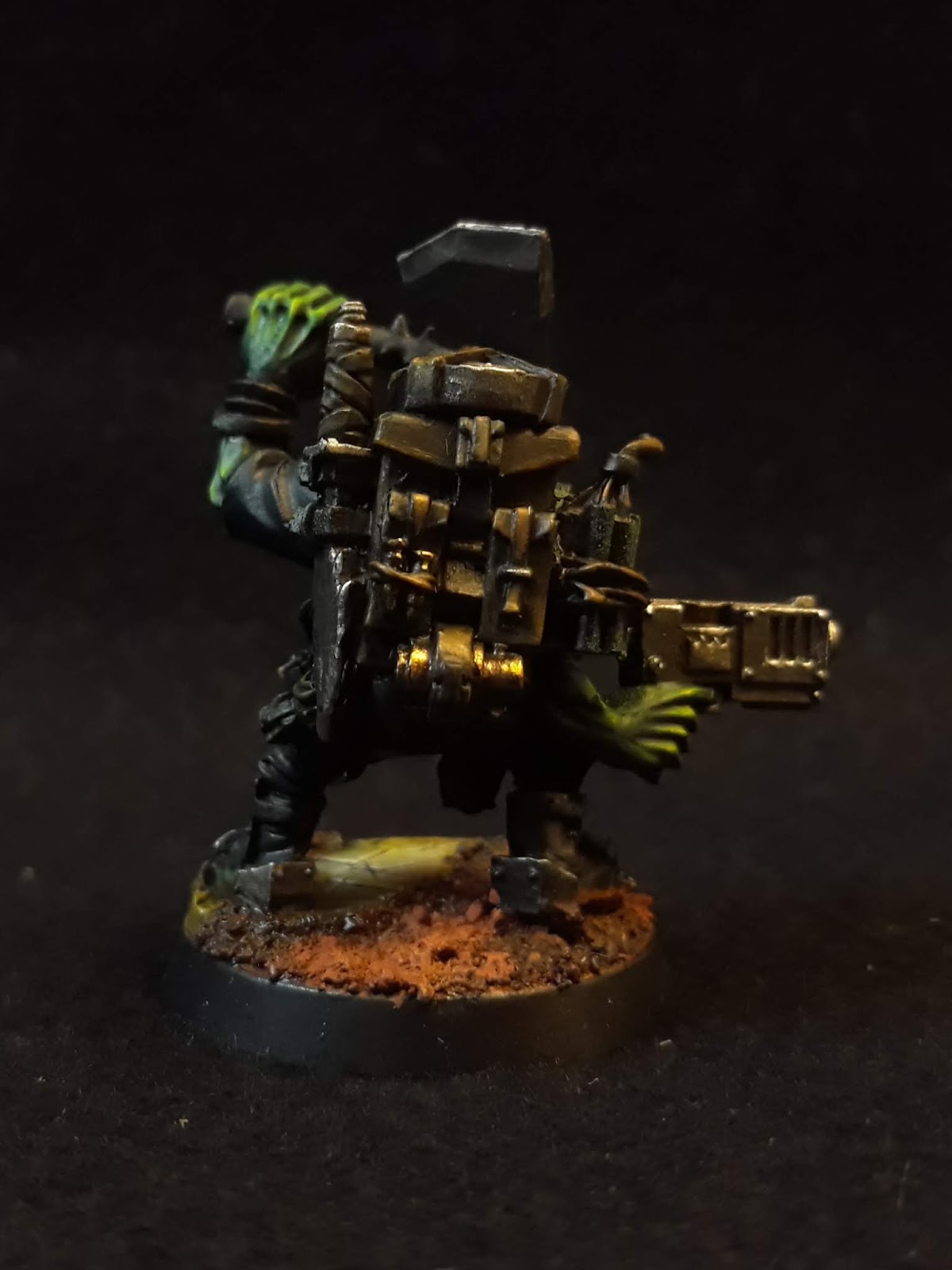 The Rusty Workbench: Necromunda ork commando!