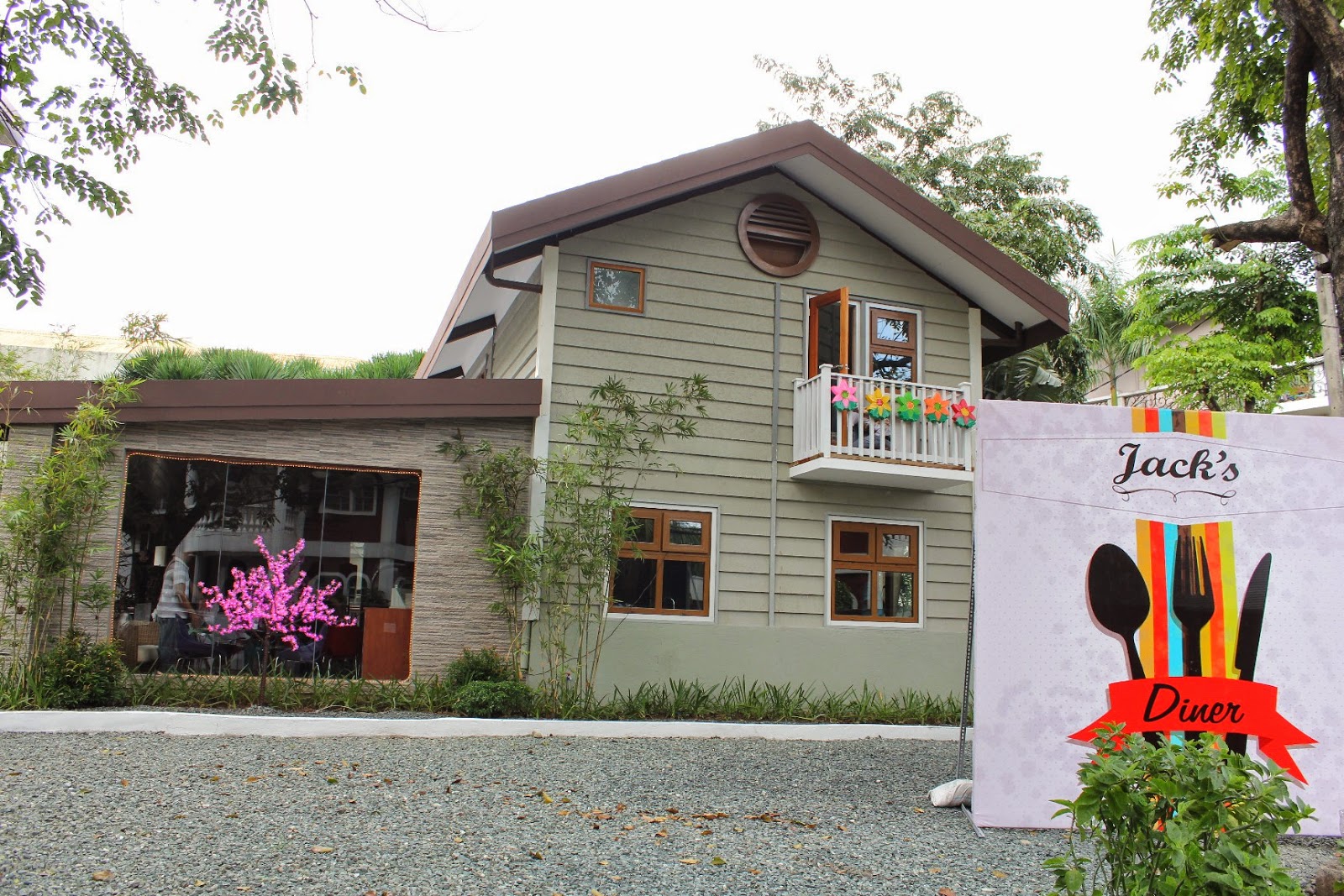 Aluform Architectural Innovations Pre-Fab Homes | Aci Girl