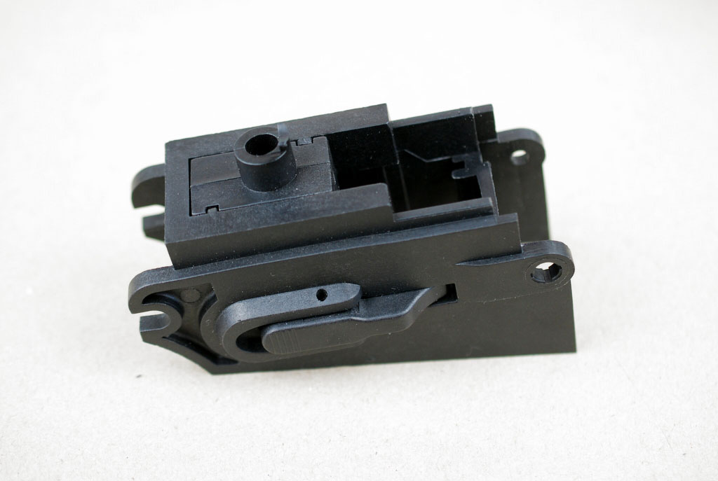 Let's Tech It From The Top: G36C M4 Magazine Well Conversion