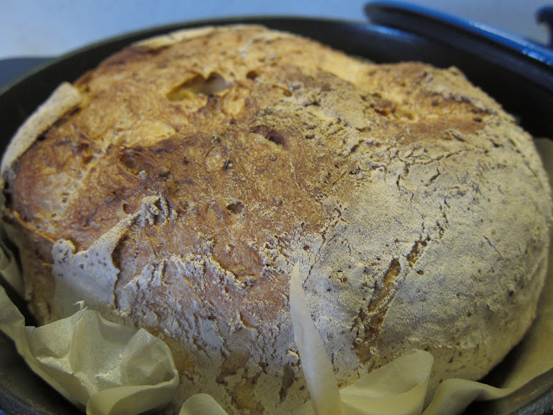 Pan en olla de hierro | El blog de Lucía