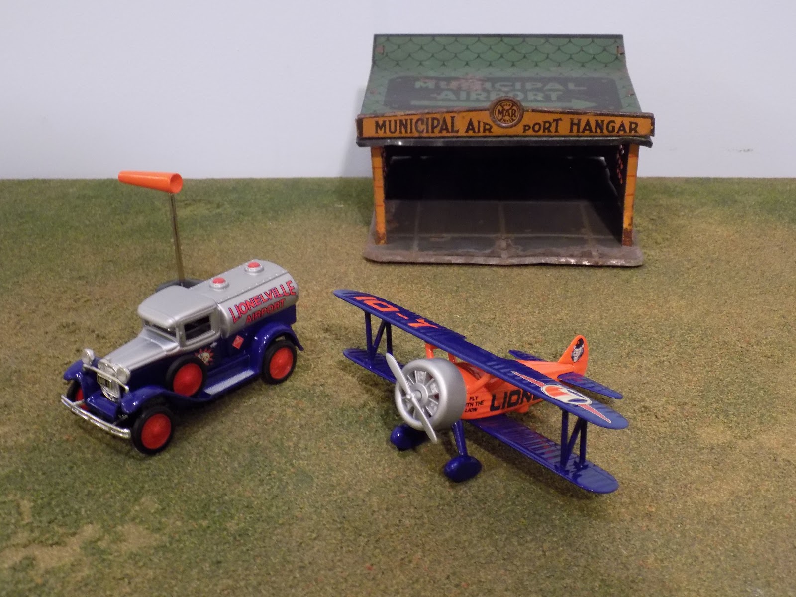 Toys and Stuff: Eastwood Automobilia / Liberty Classics 1/43 Diecast ...