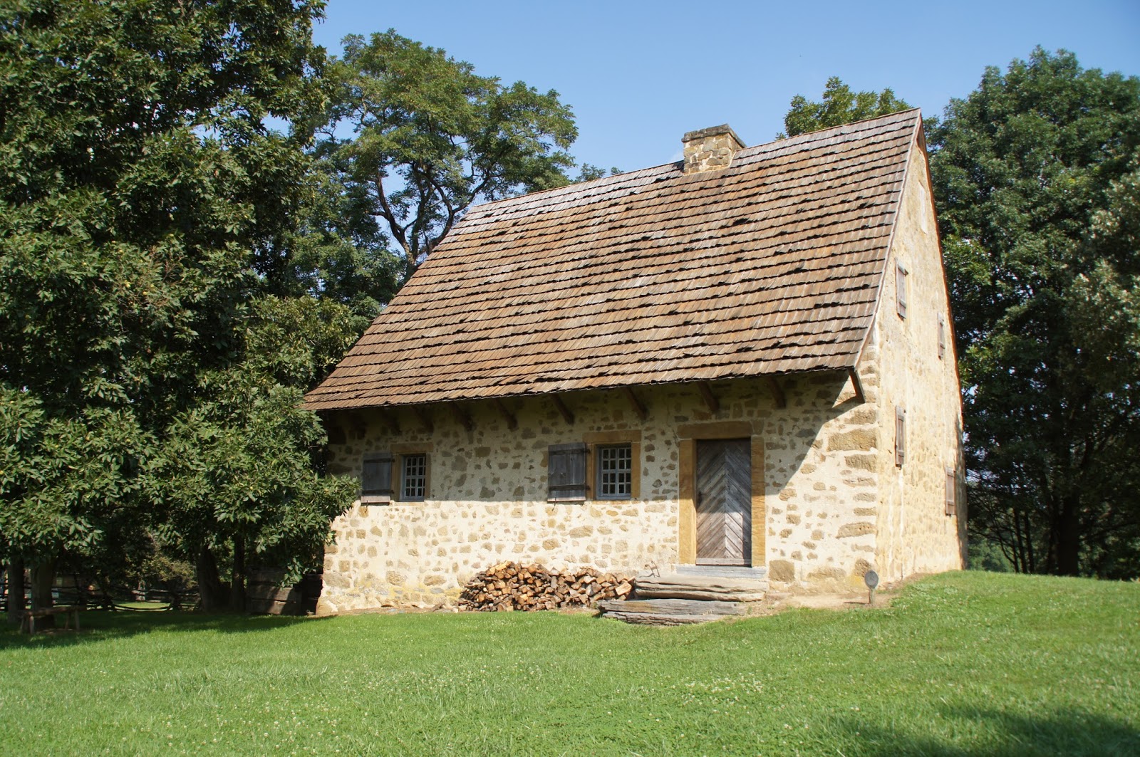 Extraordinary Stories From An Ordinary Guy: The "Oldest House In ...