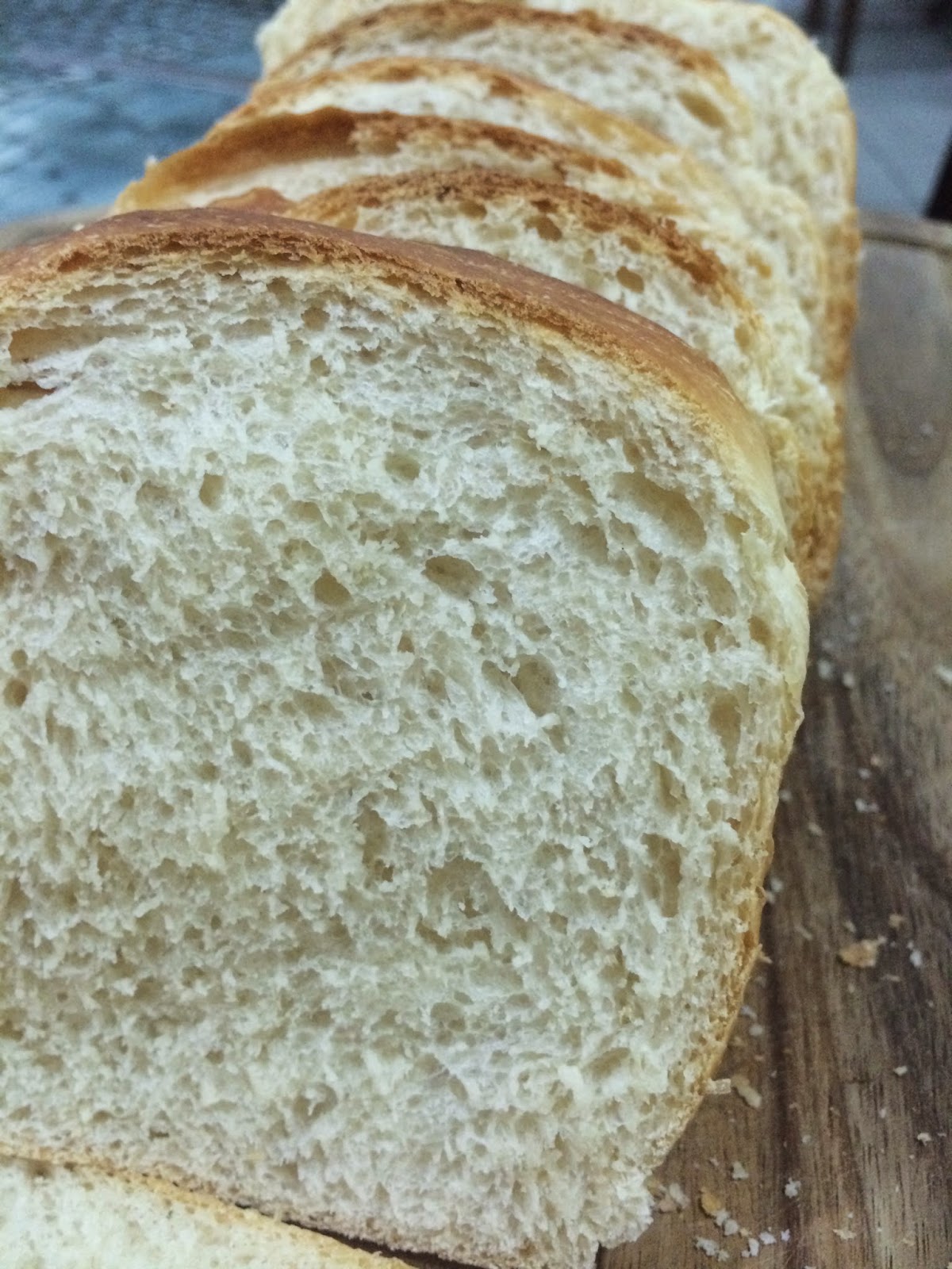 Wendy'S Small Small World: Wu Chun Pao Champion Toast