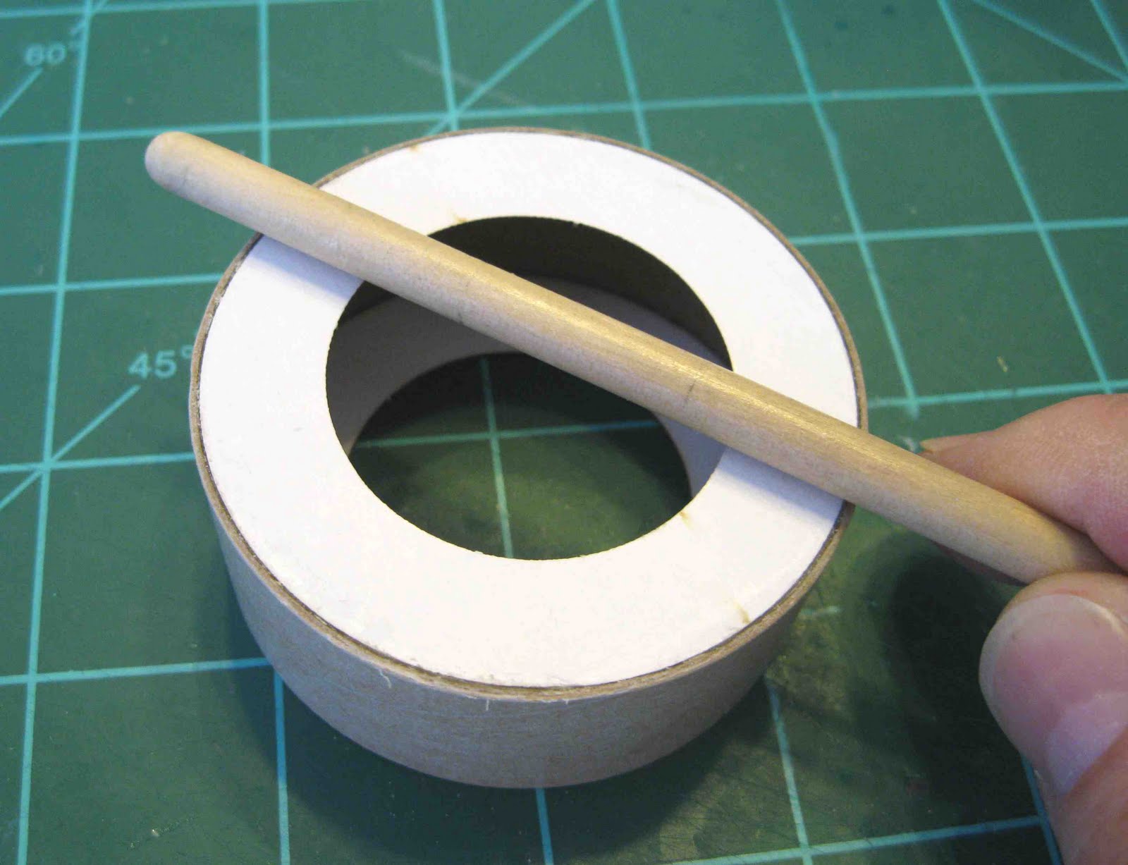 Model Rocket Building: Estes Saturn V Build Part 7 Couplers