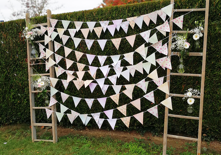 Mariage : Notre Photobooth à fanions DIY - Les Pinceaux Mélangés