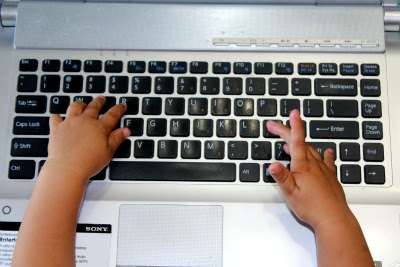 Teaching Toddlers to Type: STEP 1 | True Aim