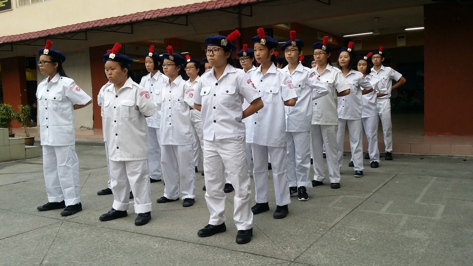 GEDUNG ILMU SMK MIHARJA: PERTANDINGAN KAWAD KAKI SEKOLAH