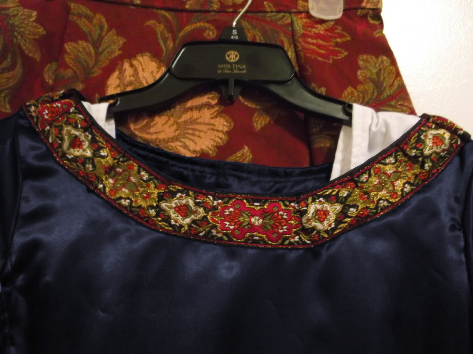 Project Photos: Modified Butterick 4827 dress