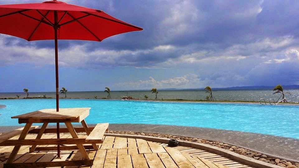 Sta. Rita Island Resort - Camsur
