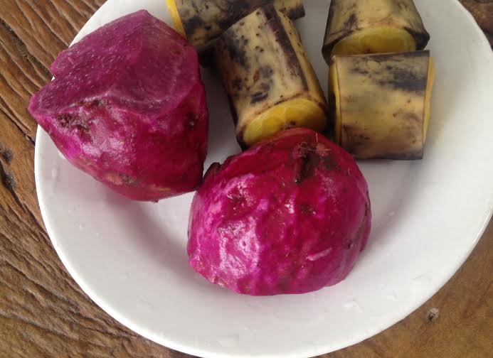 come-se: Docinho de batata-doce roxa com flor de sabugueiro e recheio ...