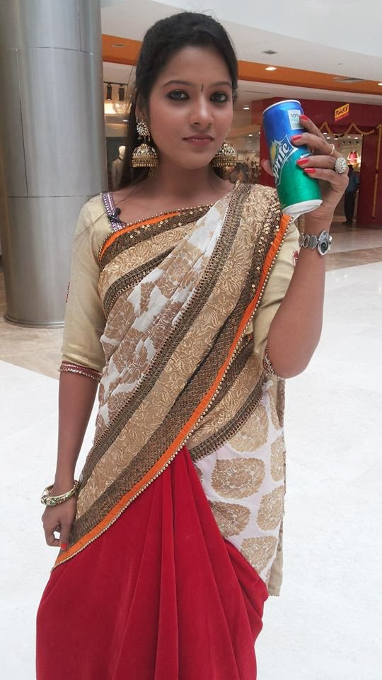 VJ Chithra in Oor Suthalam Vanga | Veethi