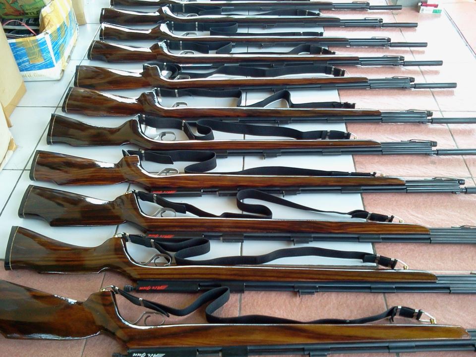 SENAPAN ANGIN, POMPA, PCP DAN GEJLUK