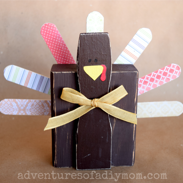 Easy Turkey Craft for Thanksgiving Decor - Adventures of a DIY Mom