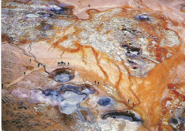 Mengungkap Misteri Pintu Gerbang Neraka Yang Ada Di Iceland ~ Unik Aneh