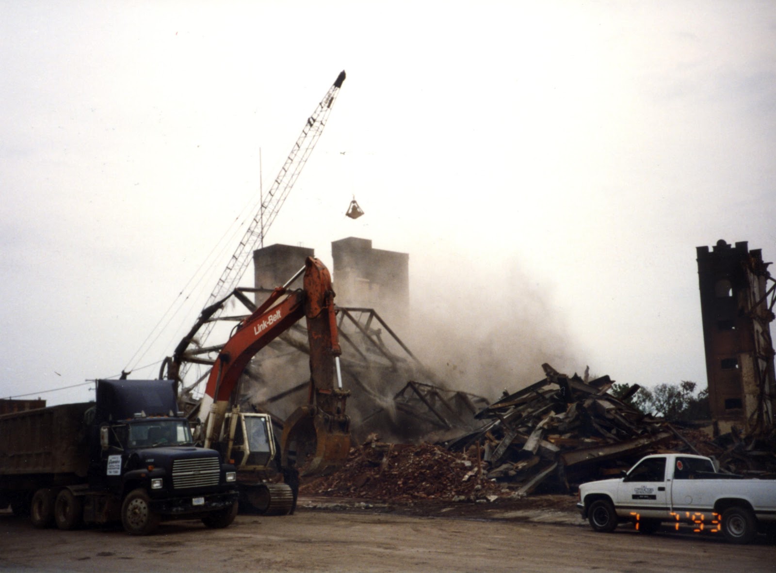 Frank's Place: Cleveland Worsted Mill Fire