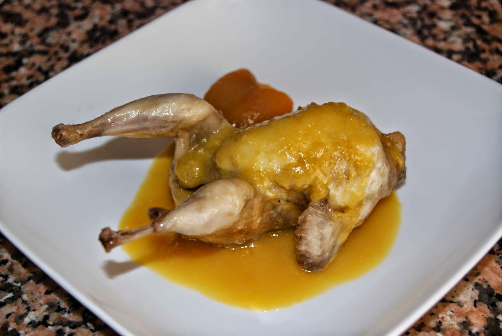 Codornices en salsa de nísperos ~ ¡Qué rico!