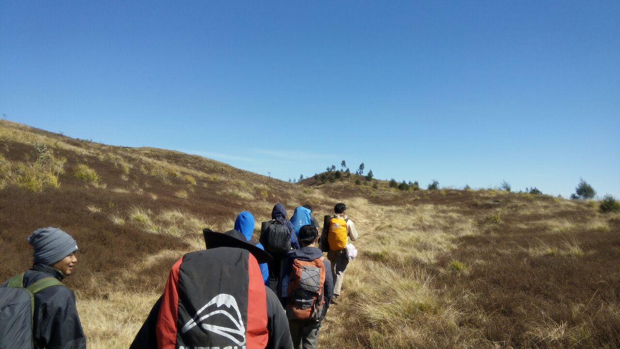 Jalur Pendakian Gunung Prau Dieng | Pengetahuan Wisata Gunung Indonesia