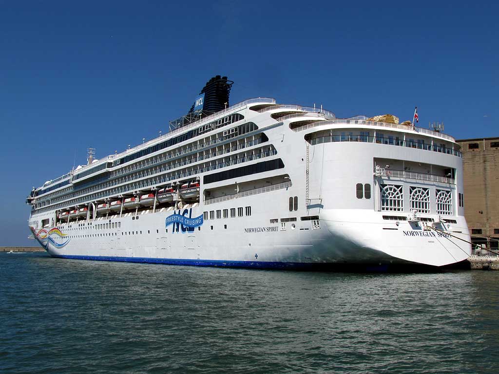Livorno Daily Photo: Norwegian Spirit