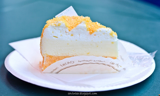 Entree Kibbles: LeTAO Cheese Cake Lab along Sakaimachi Street - Double ...
