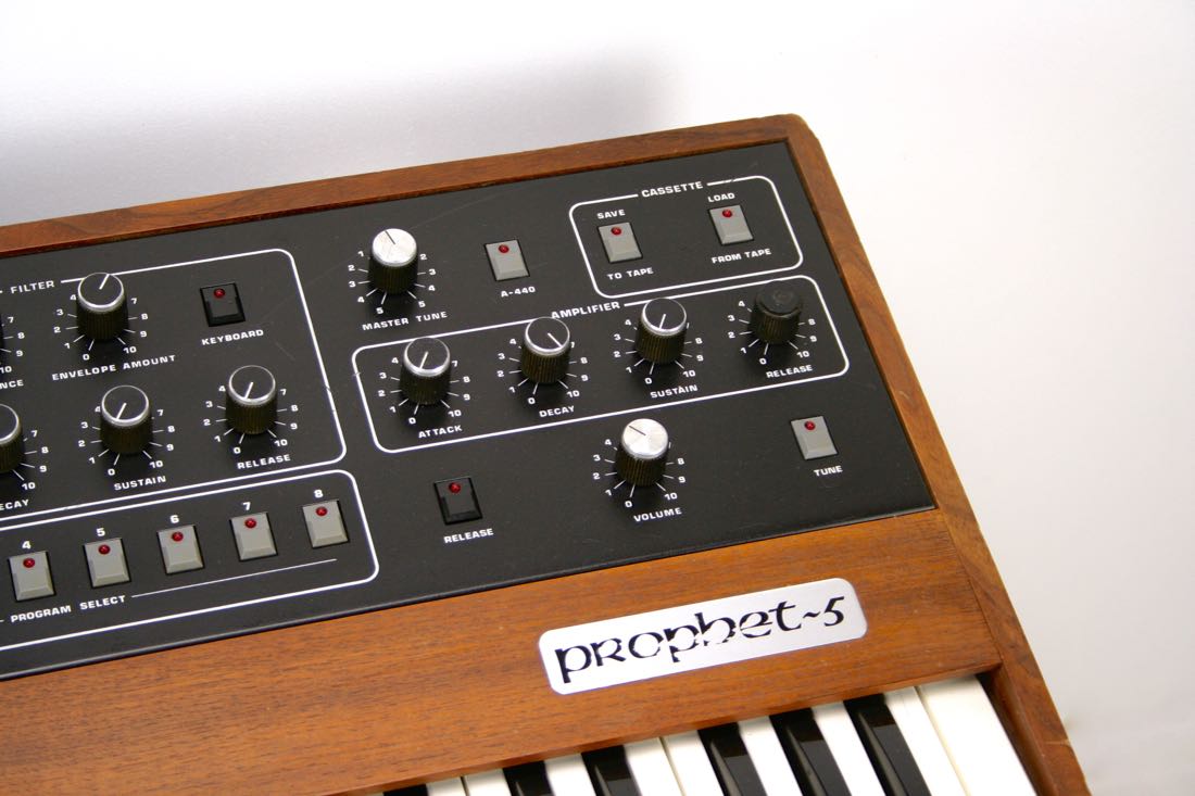 MATRIXSYNTH: Sequential Circuits PROPHET 5