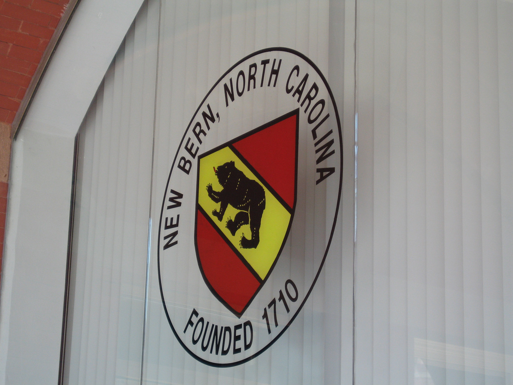 Coat of Arms of Bargen, Switzerland. : r/heraldry