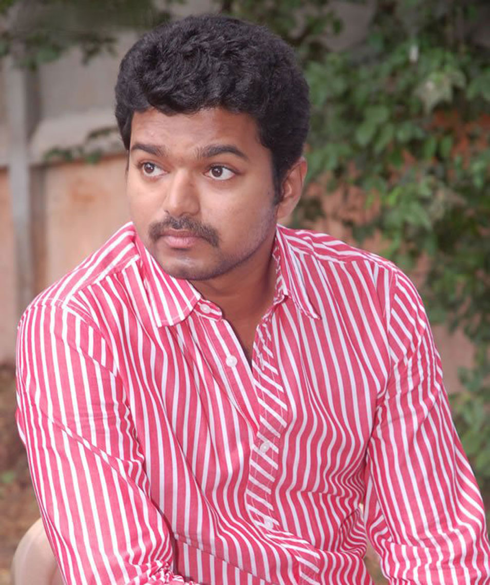 southindian filim actors and actresses: vijay cute latest new stills