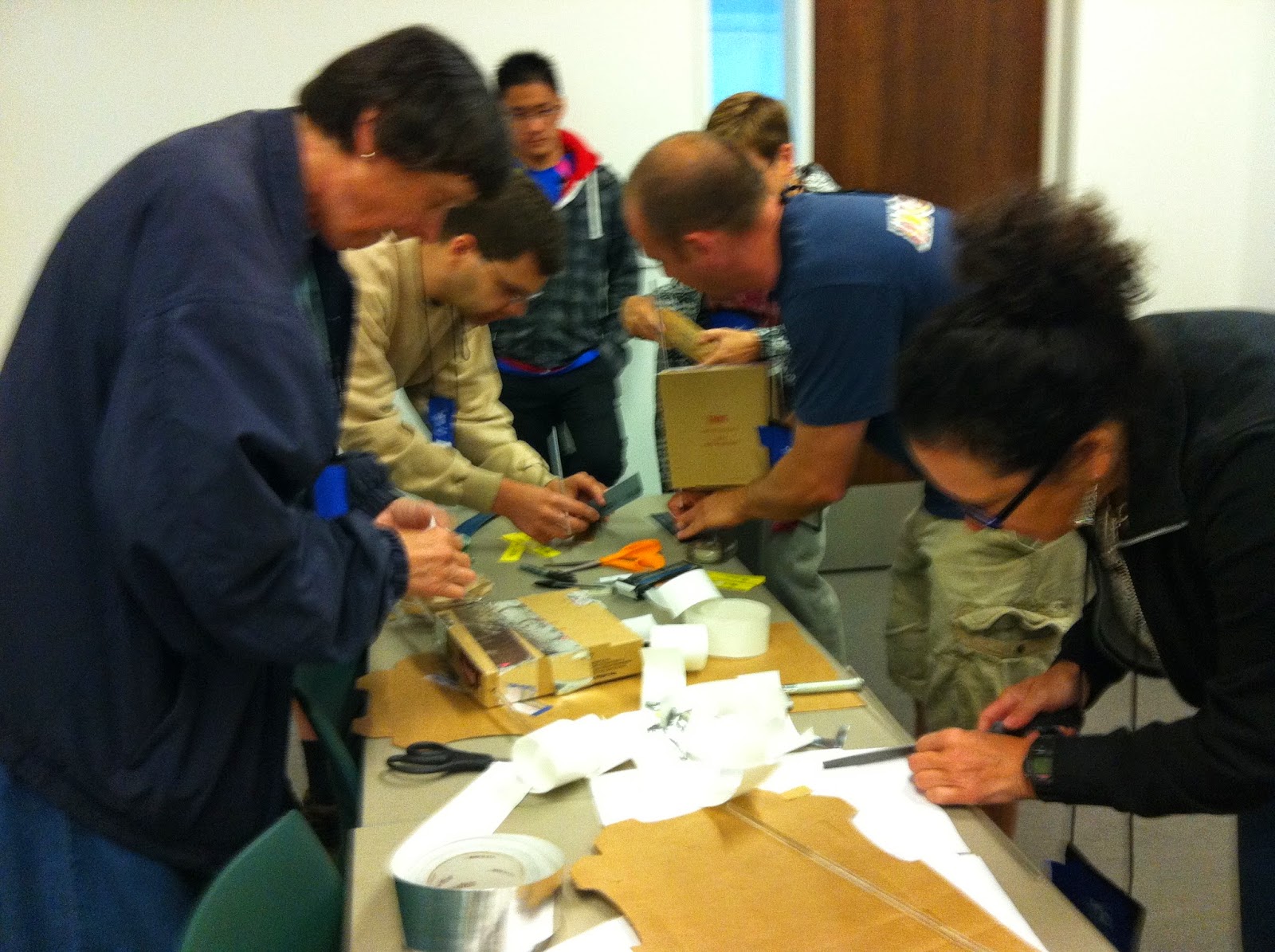 The Art of Teaching Science: Making the Pizza Box Spectroscope