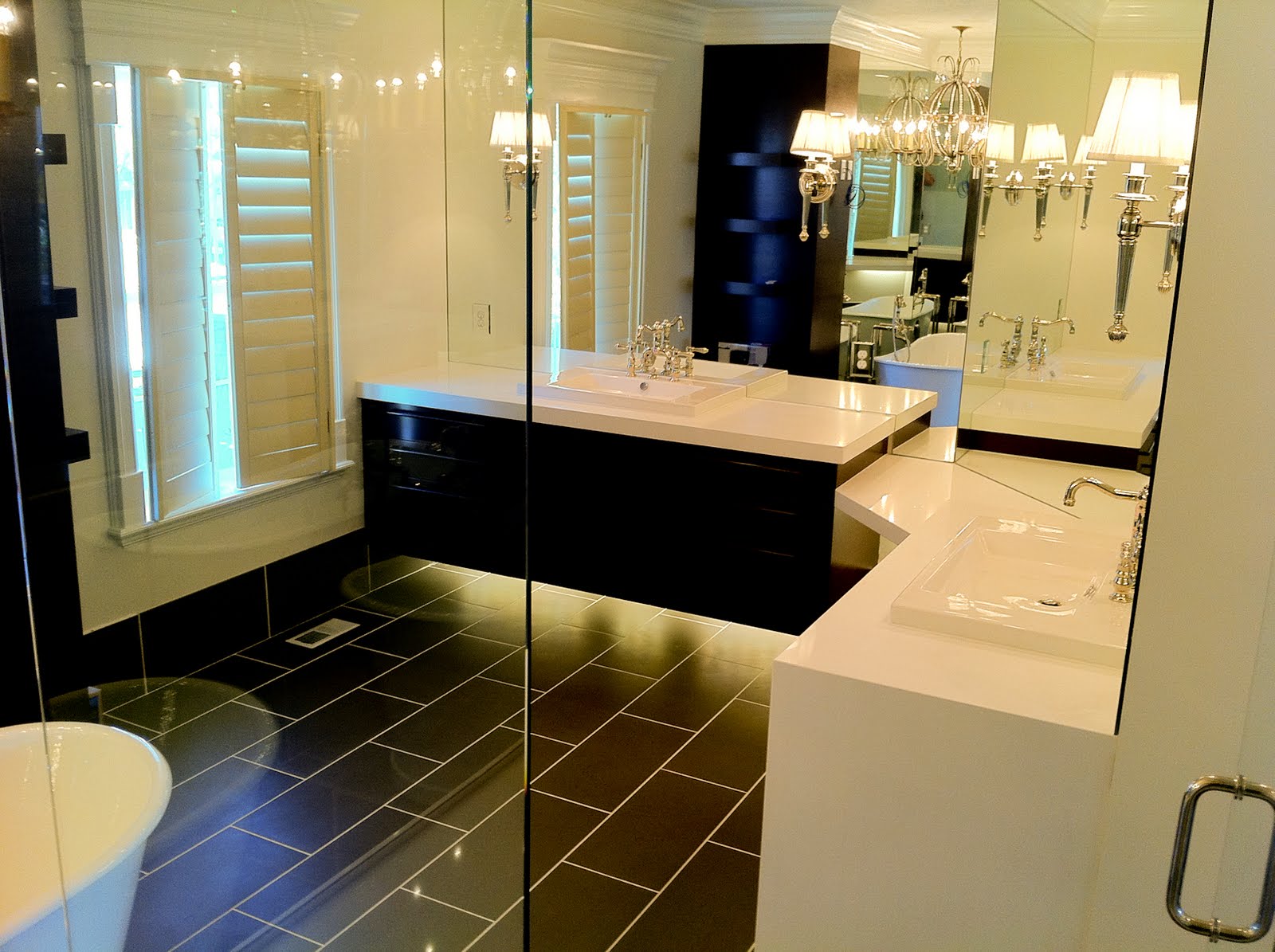 The Granite Gurus: Holiday Re-Runs: Pure White CaesarStone in a ...