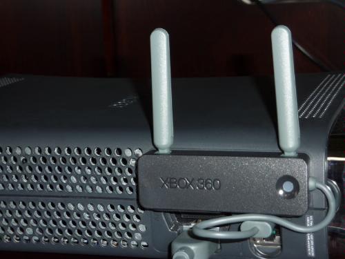 Xbox360 Accessories: Xbox360 Wireless Networking Adapter Comparasion