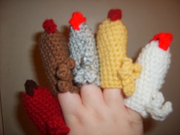 What is Bridget Reading?: Flannel Friday: Chicken Finger Puppets