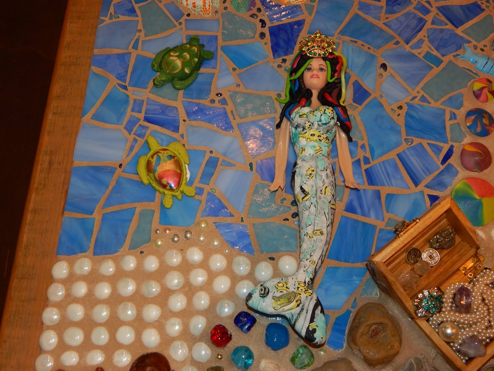 Broken Bit Mosaics: Underwater Mermaid/Fish and Turtle Mosaic