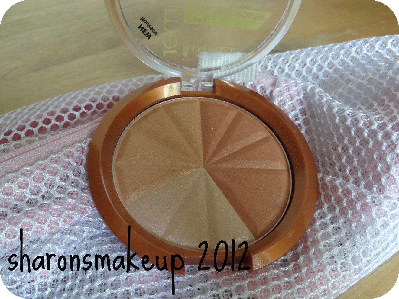 Sharon's Nails: Rimmel Sunshimmer - 3 in 1 Shimmering Bronzer - 001 ...