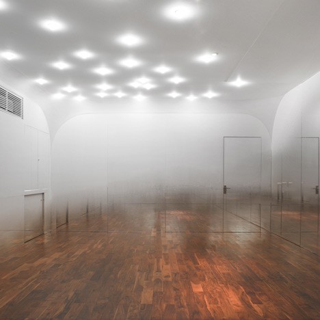 STUDIO647_____________________: Meet Me at the Barre: The Home Dance Studio