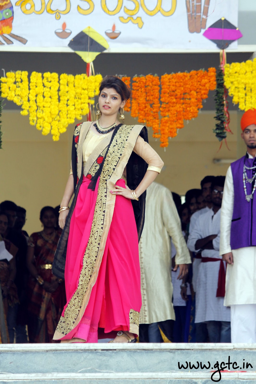 Ramp Walk | Traditional Day '16 | 13-01-2016