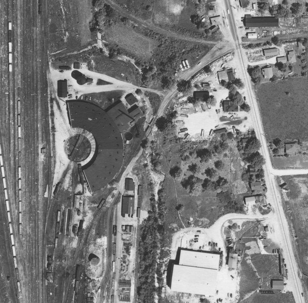 Towns and Nature: Bloomington, IN: INRD/Monon McDoel Railyard and ...