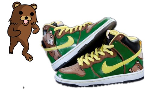 Nike Dunks Custom Design Sneakers : 5 Top Custom Cartoon Mascot Nike SB ...