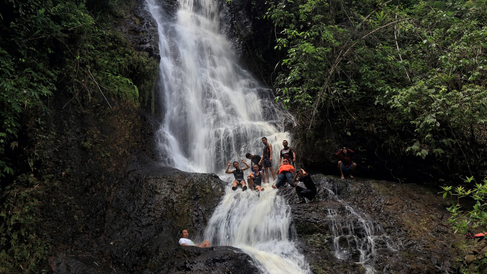 Eksplor Desa Puraseda 5: Curug Cisuren dan Curug Cisaat