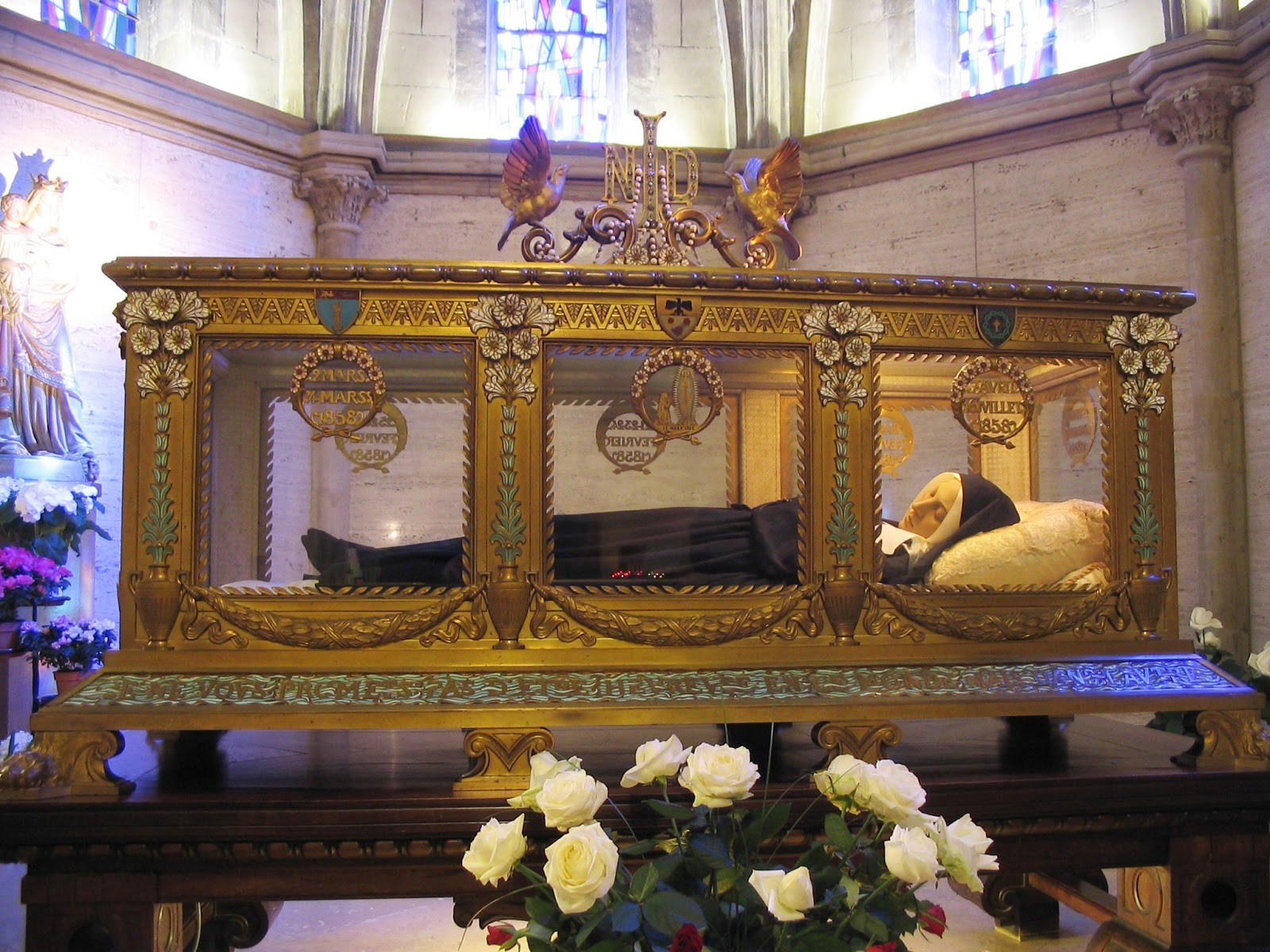 Vita Nostra in Ecclesia: The Chapel of the Convent of Saint Gildard at ...