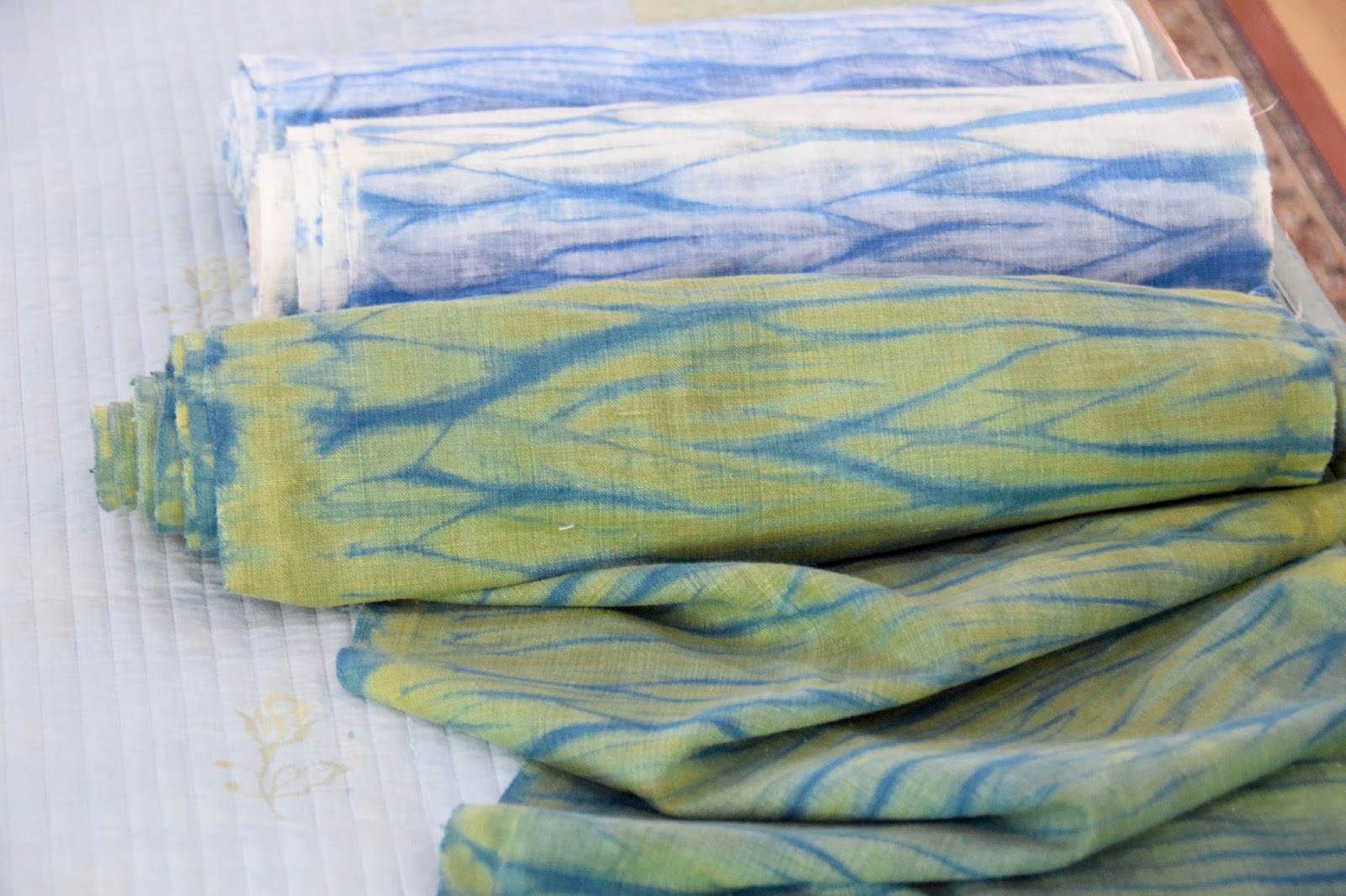 Hanji filming Part 3 ....... Natural dyeing of Hanji