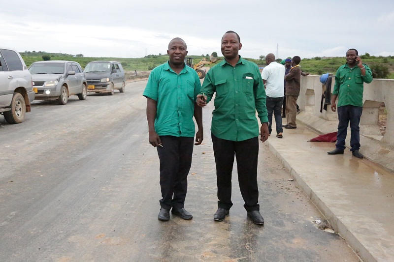 ZIARA YA MWENYEKITI WA CCM MKOA WA DAR ES SALAAM KATE KAMBA, KUKAGUA ...