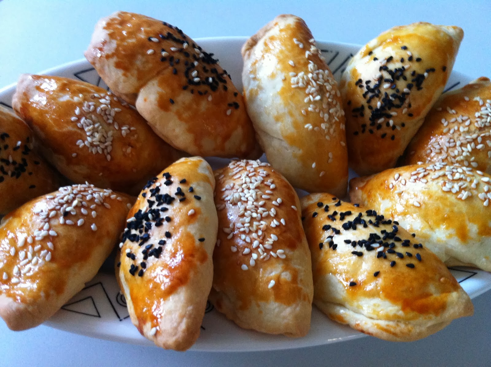 Hem Sağlıklı Hem Pratik: Pogaca with Cheese - Peynirli Poğaça