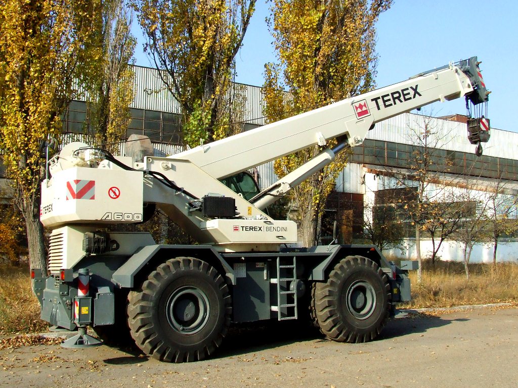 MACARA MOBILA Terex Bendini A 600 An 2008 PRET 265.000 Euro