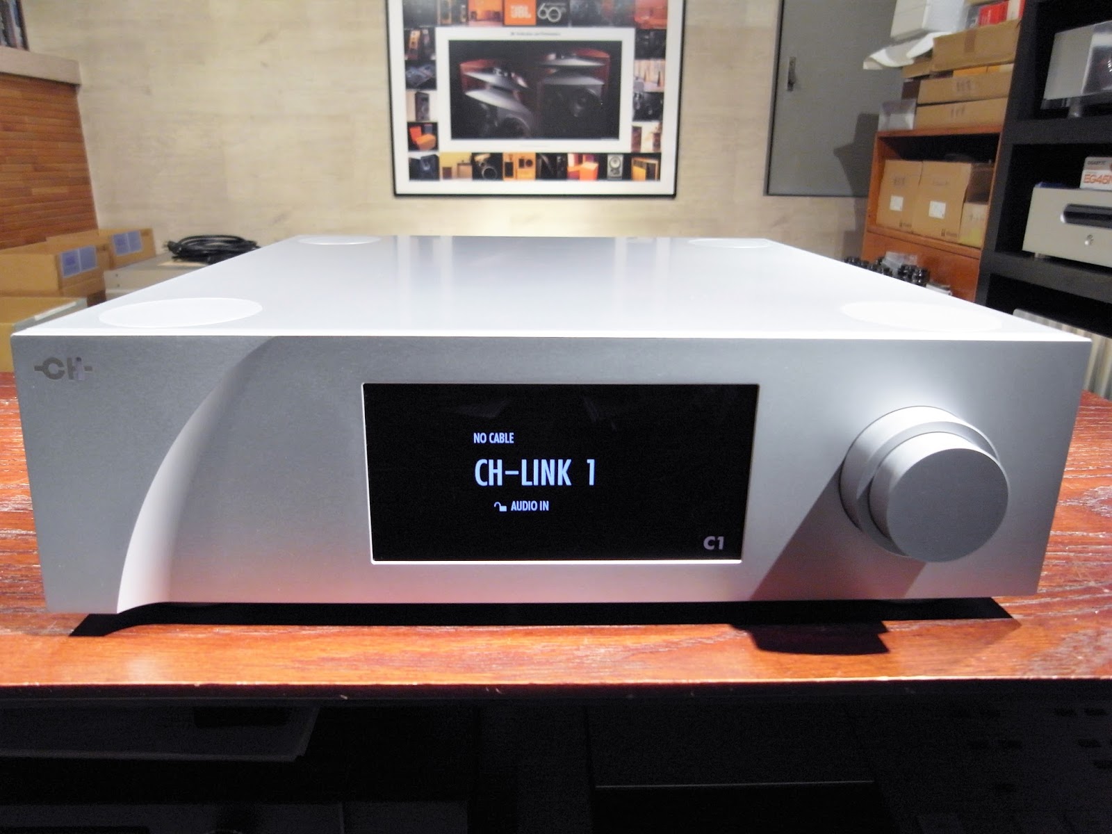 SIS AUDIO BLOG: 中古品情報 CH-PRECISION C1