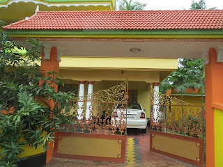 Kerala Gate Designs: Gate Designs - peacock design kerala