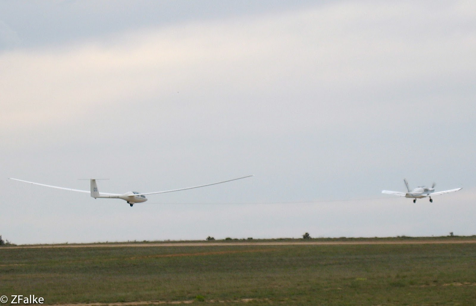 Me gustan los aviones: ASH 25