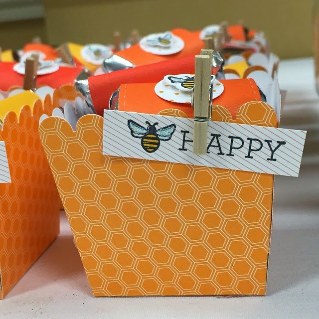 Let's Make A Card!: It's A Party!