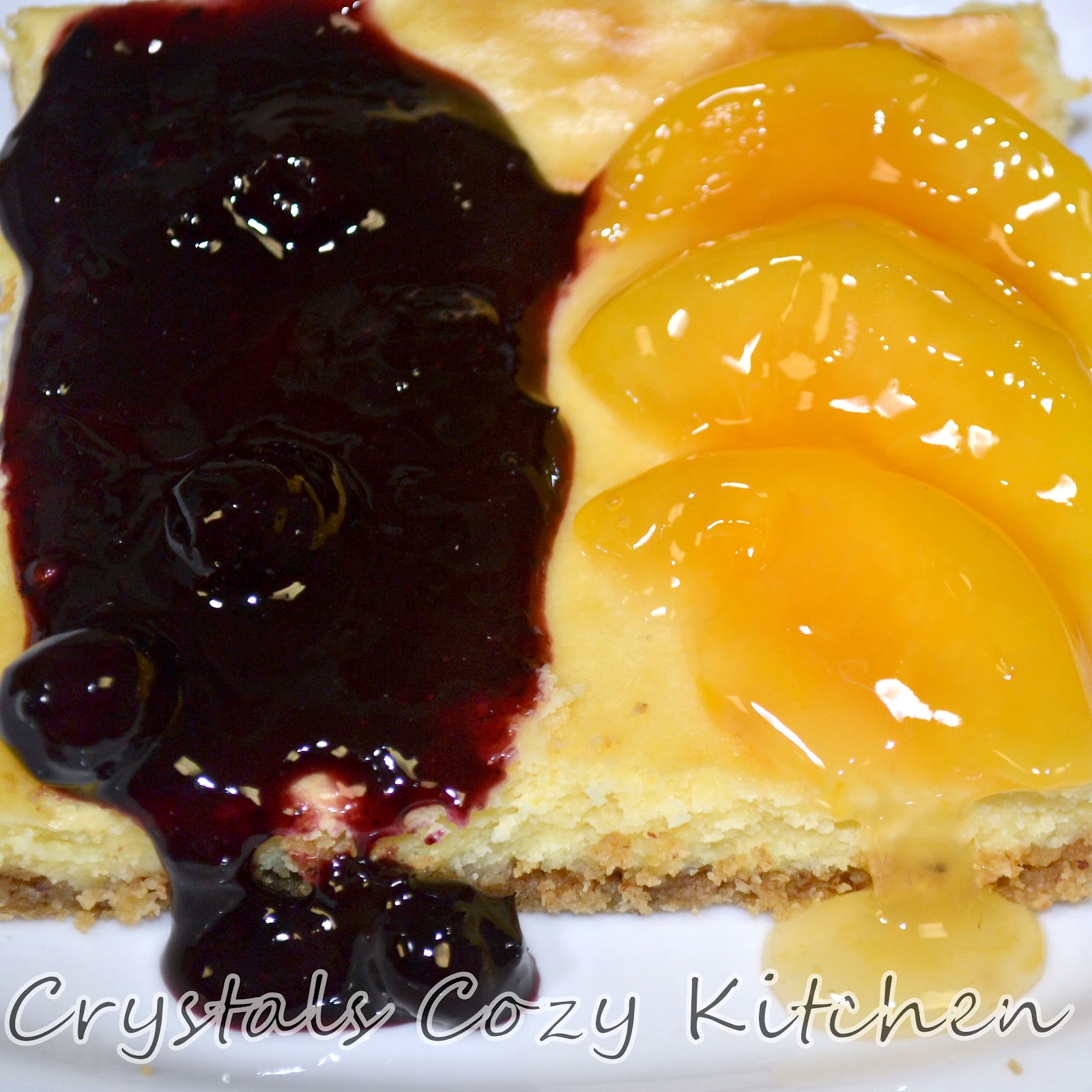 Crystal's Cozy Kitchen: Cheesecake for a crowd