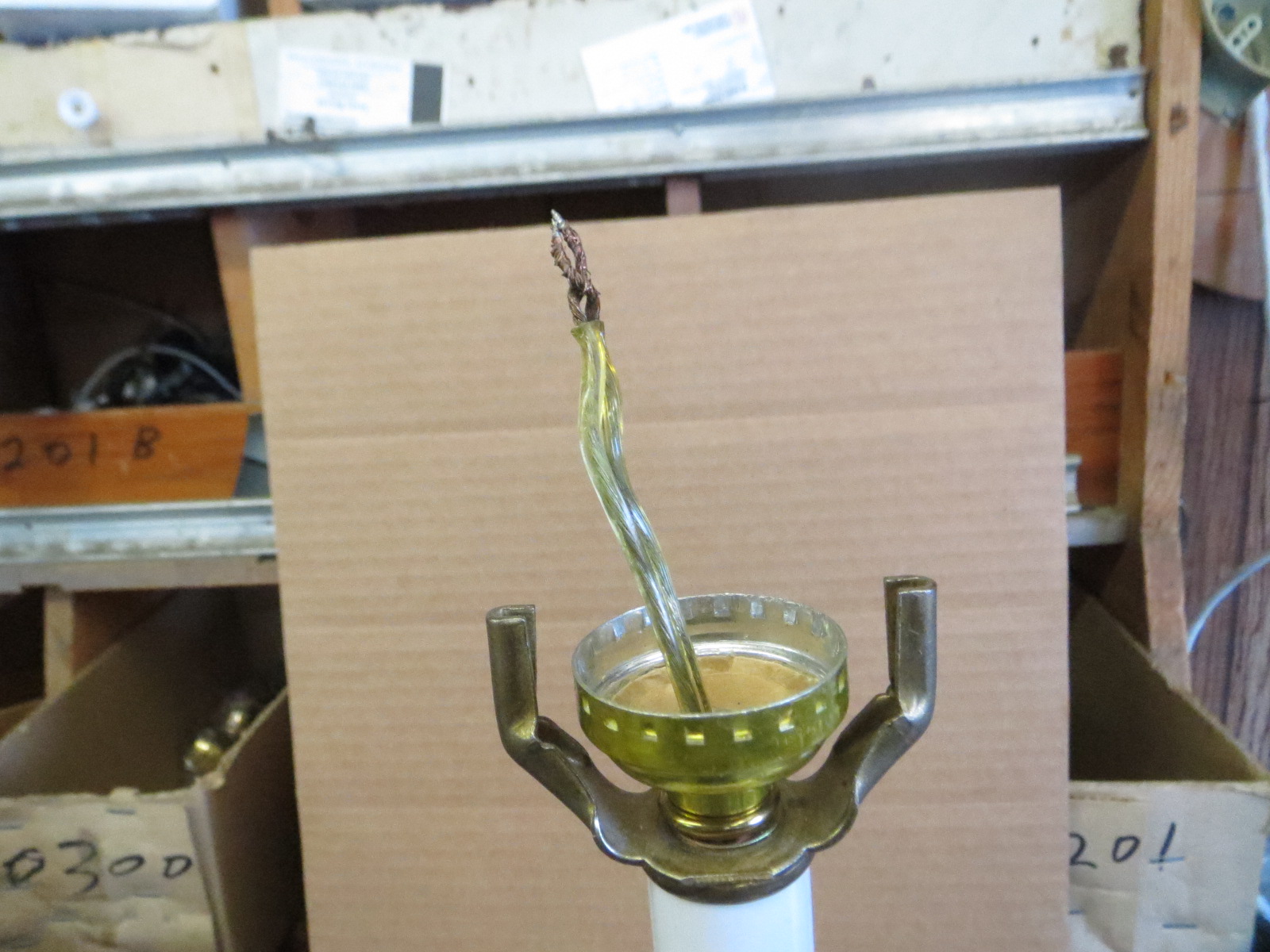 Lamp Parts and Repair | Lamp Doctor: Table Lamp With Busted Plastic ...