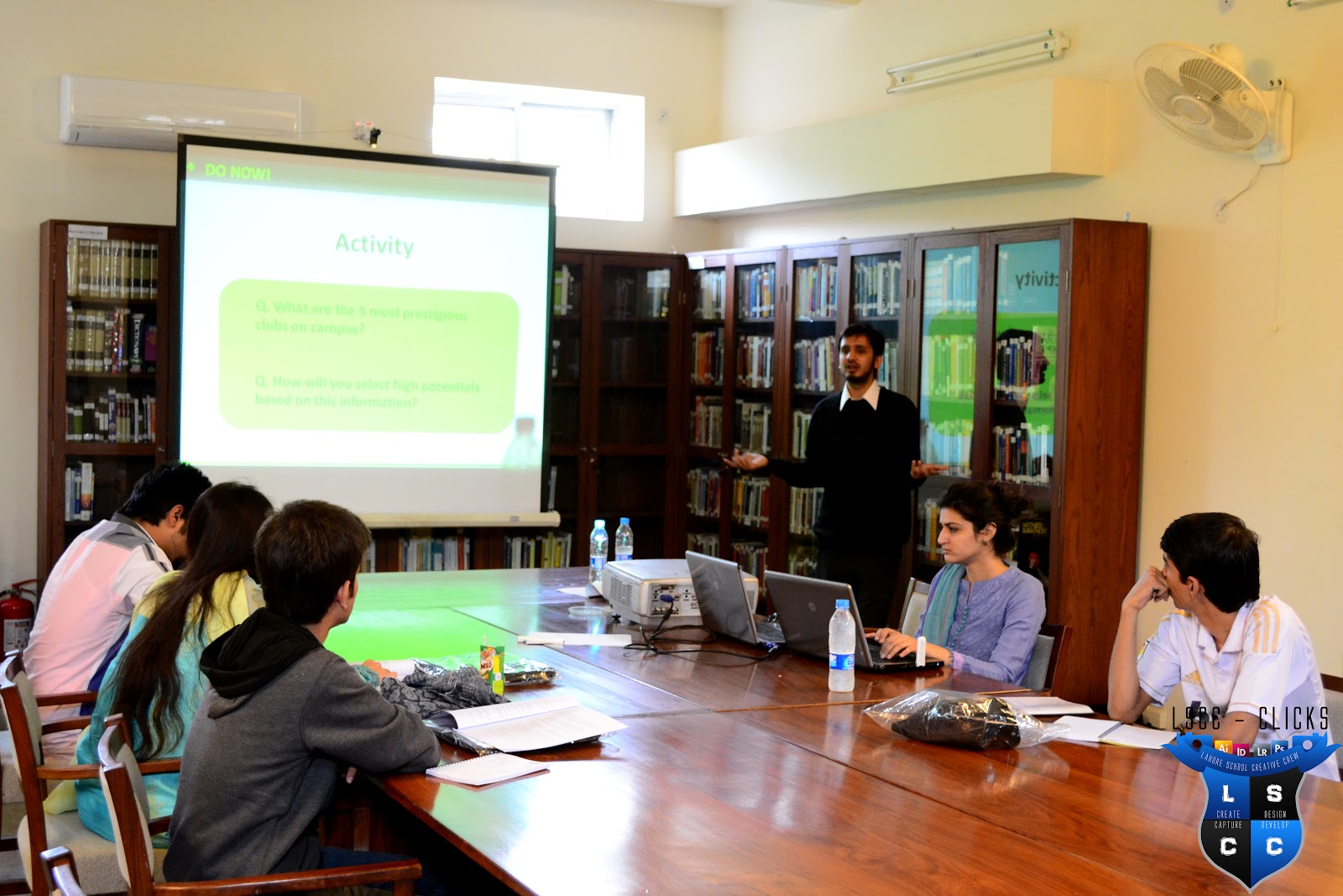 Lahore School of Economics: Lahore School Campus Ambassadors