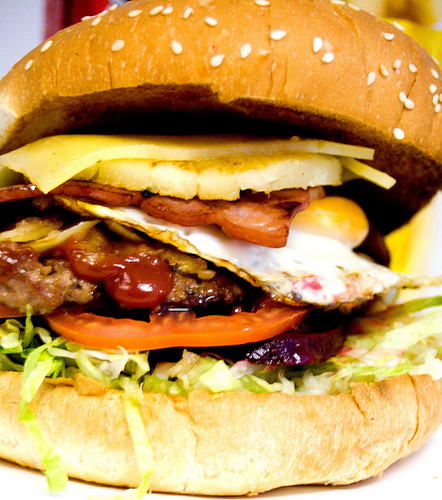 Downunder Daisy: Tasty Tuesday--Aussie Hamburgers